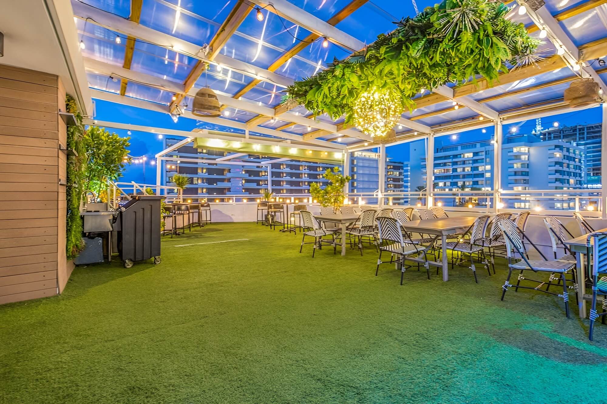 Bodas en Veranda Rooftop Condado | Venue Urbano San Juan | Celebra by ...